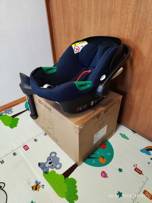 Scoica auto Cybex Silver ATON B2 I-SIZE Dark Blue + baza One isofix Corabia • OLX.ro