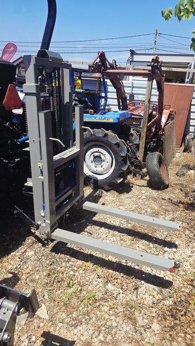 Incarcator in tirant 800kg×1,8m, tractor, brat paleti nou, livada vie ...