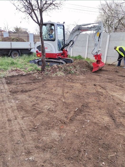 Montaj pavaj,dale,rigole,peisagistică ,amenajari exterioare,excavații ...