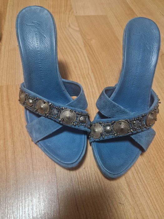 Vand pantofi de vara Giuseppe Zanotti Bucuresti Sectorul 2 • OLX.ro
