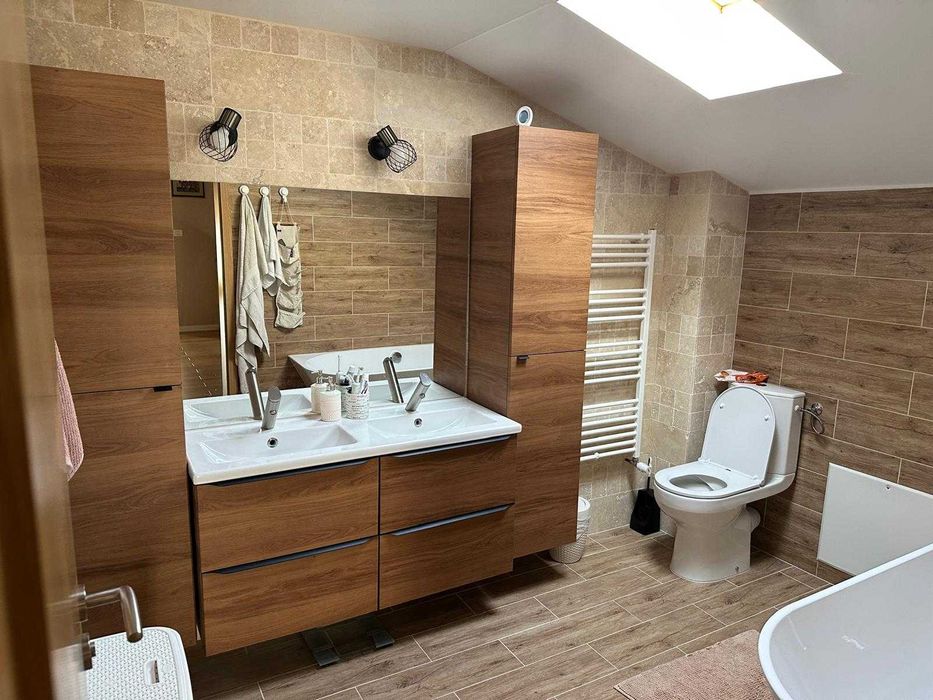 Proprietar vand casa in Giroc Giroc • OLX.ro