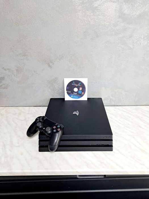 PlayStation 4 Pro 1 TB + 1 Controller Bmg Amanet 87570 Timisoara • OLX.ro