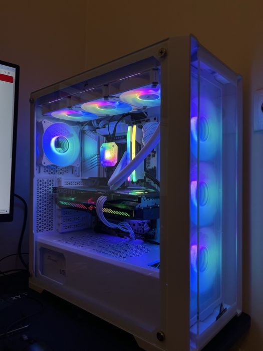 PC Gaming NOU - FULL White/Alb - i9 12900k RTX 3060 12GB, 64GB RAM Cluj ...