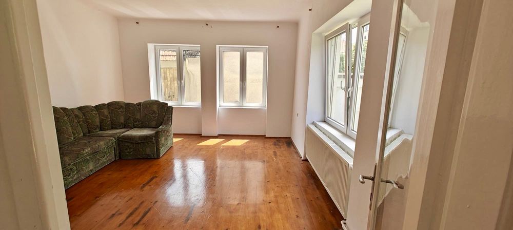 Casa centru Sebes Sebes • OLX.ro