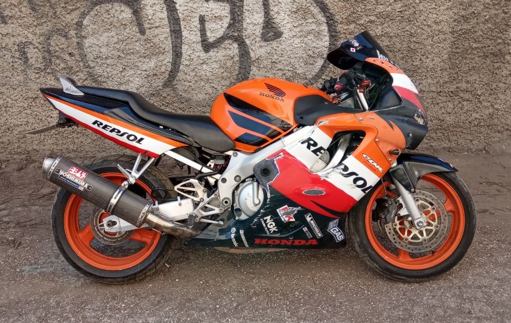 На части Honda Cbr 600 F4 Хонда ЦБР Ф4 гр Русе Център • Olx Bg