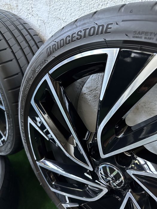 Jante Originale VW GOLF 8 GTI/GTD GOLF 7 -ADELAIDE R 19 Bucuresti ...