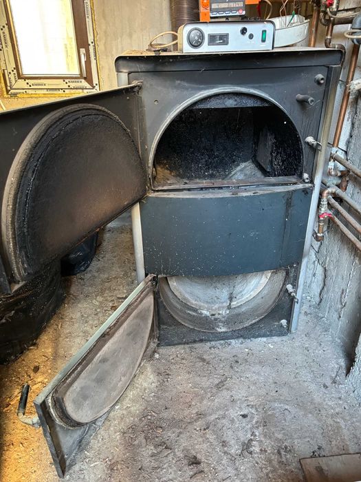 Cazan / centrala lemne Bosch 36 kw Selimbar • OLX.ro