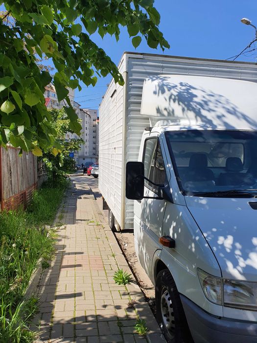 Ocazie unica = auto rulota Mercedez D312 + transport marfa Botosani ...