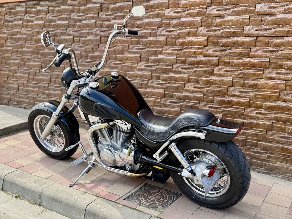 Suzuki Intruder VS 1400 custom Baru • OLX.ro