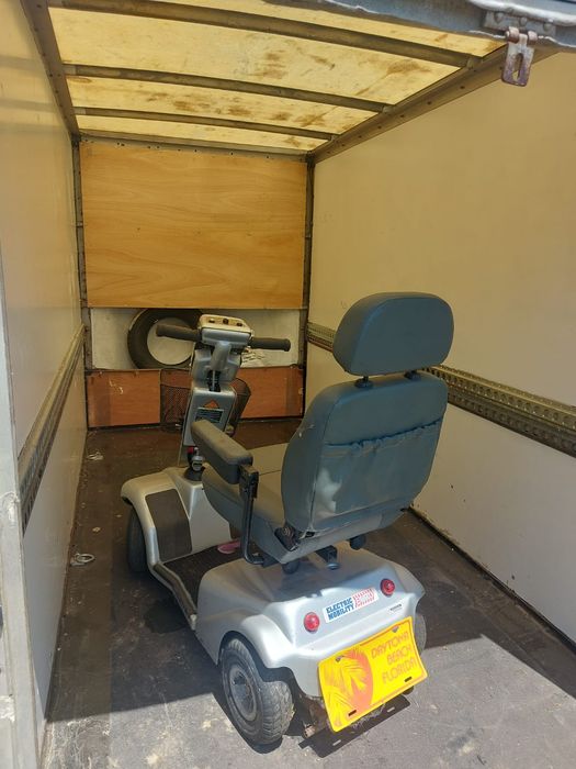 Scuter carucior dizabilitati sau varstnici Beria de Jos • OLX.ro