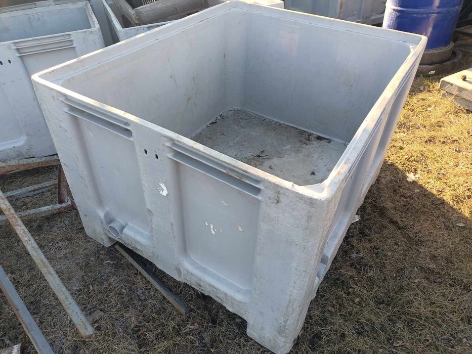 Tomberon/Pubelă gunoi - ibc/Bazin 1000l / Butoi cereale - Boxpaleti ...