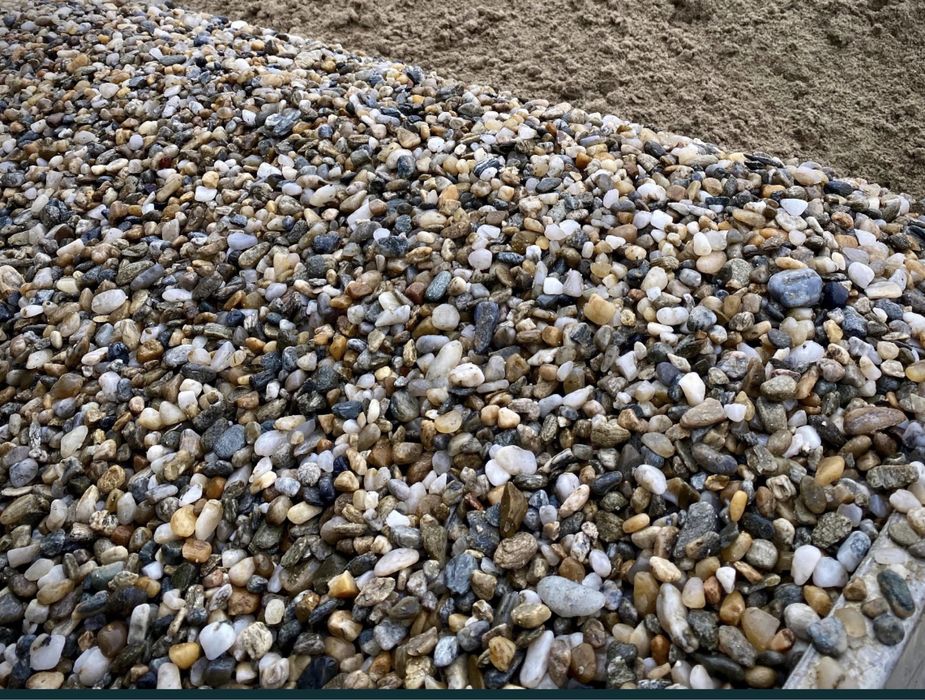 Pamant de gazon balastru pietriș cu nisip pt constructii civile Oradea ...