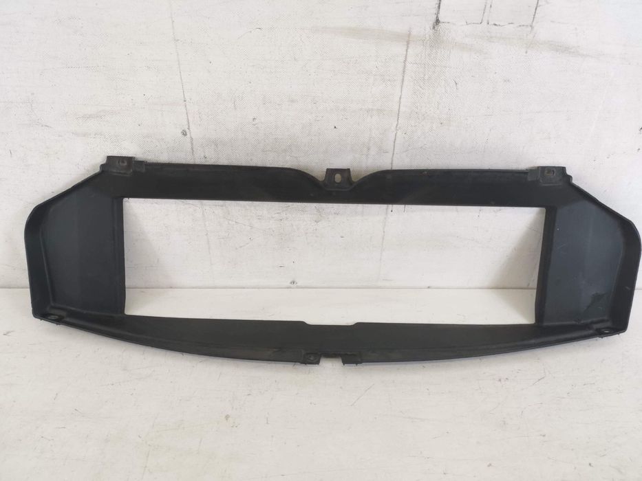 Въздушен дефлектор Мазерати Леванте 1 Оригинален Maserati Levante 1 Or ...