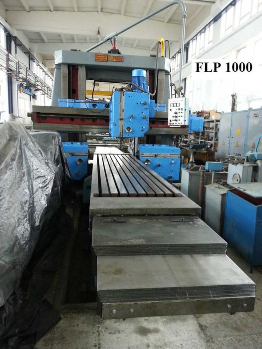 Vand strung, freza si diferite masini-unelte Bacau • OLX.ro