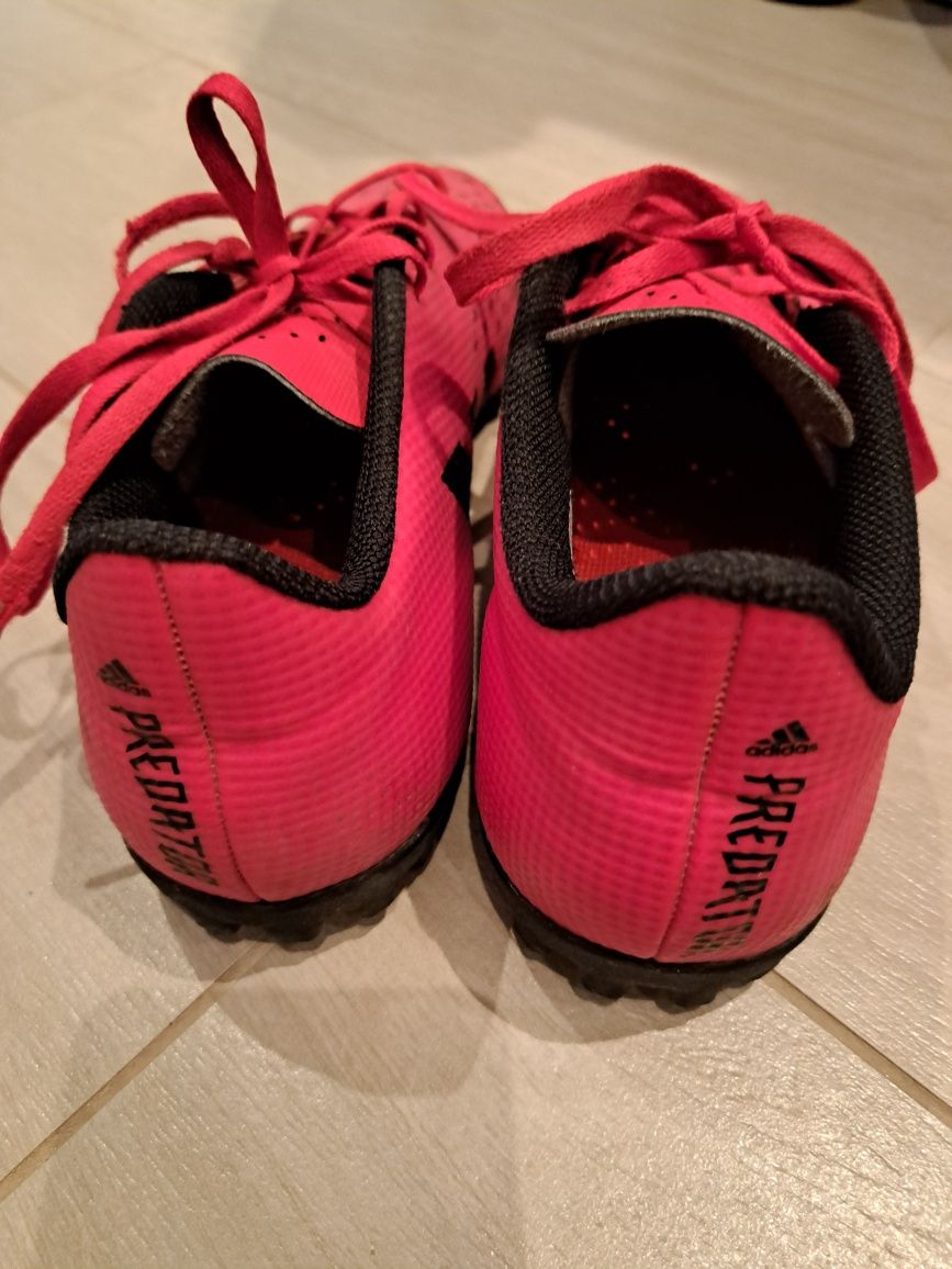 Стоножки adidas, в отлично състояние гр. Варна Младост 1 • OLX.bg
