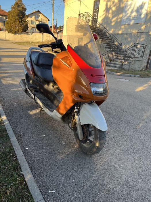 Продавам majesty с. Алдомировци • OLX.bg