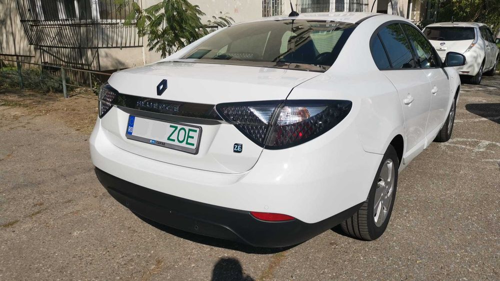 Renault Fluence ZE Pitesti • OLX.ro