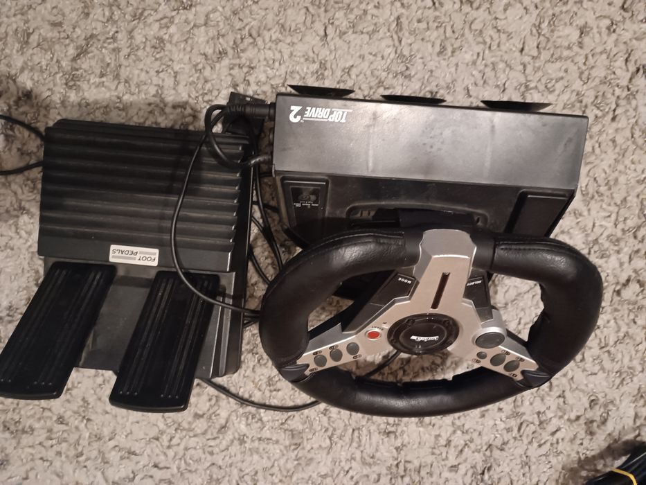 Volan Racing wheel + pedale , compatibil cu PlayStation 2 PS2 PS 2 ...