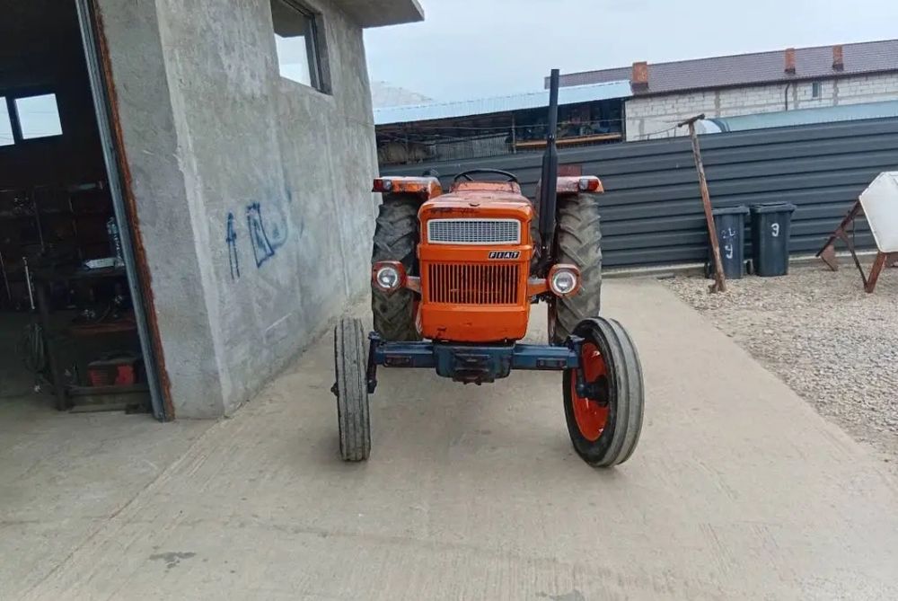 Tractor Fiat 550 Murighiol • OLX.ro