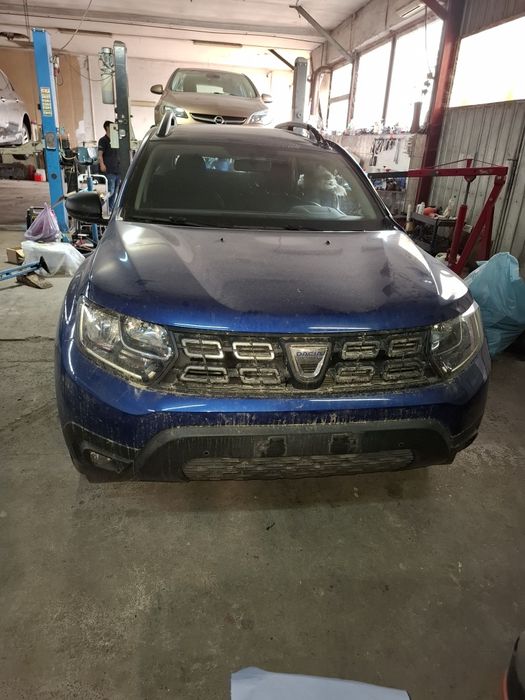 Dacia duster 2022 26000 km avariat Popoveni • OLX.ro