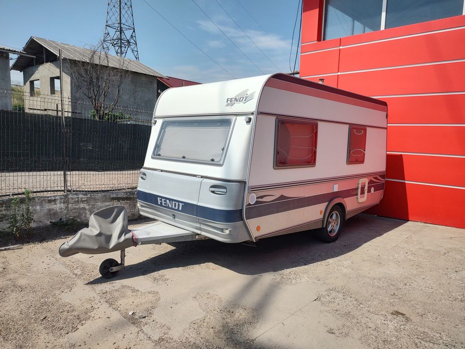 Vand rulota Fendt Saphir 410 4 pers An 2002 Sarbi • OLX.ro