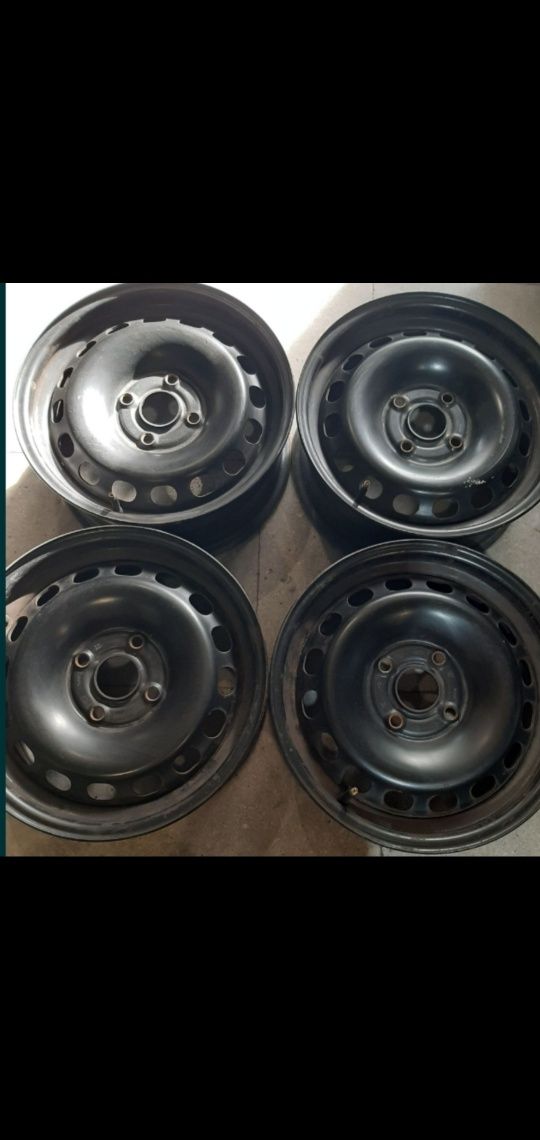 4 108 15 Audi 80 B4 ауди 80 б4 стоманени джанти 15 цола за 90 лв гр