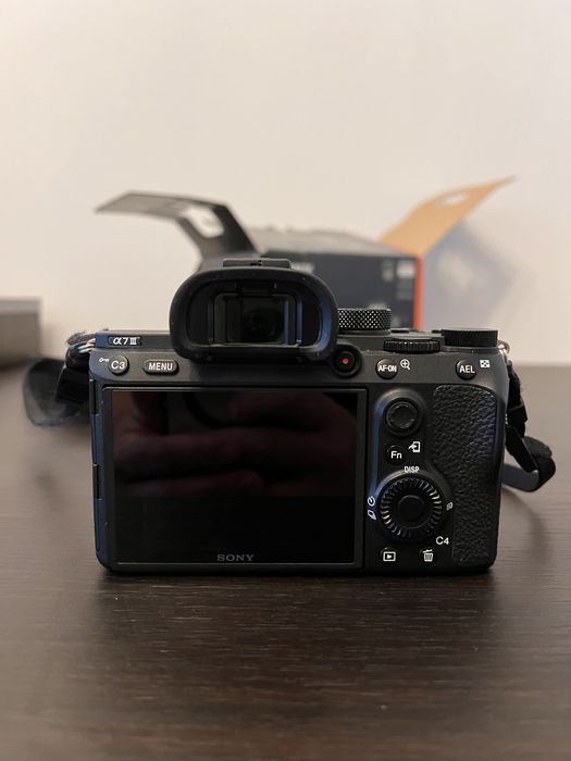 Sony A7 III Body Aparat Foto Mirrorless 24MP Full Frame 4K Brasov • OLX.ro