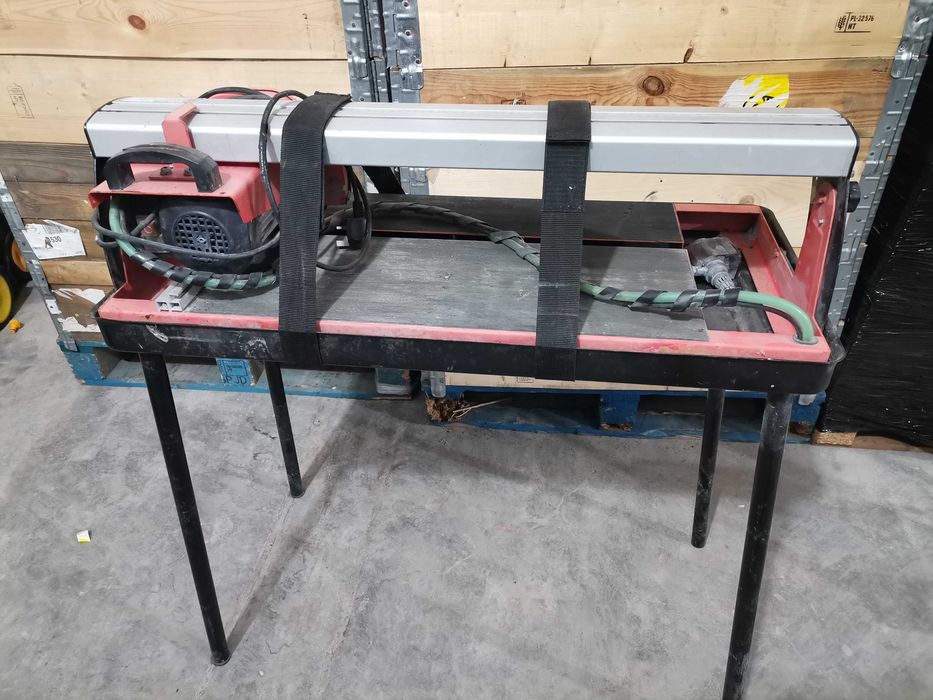 Машина за плочки - 800 W гр. Кричим • OLX.bg