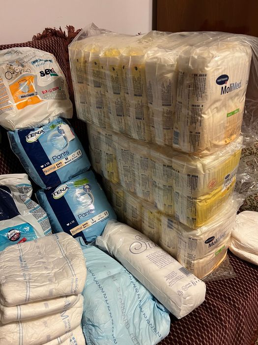 Pampersi adulti chilotei absorbante incontinenta pachet mare Brasov ...