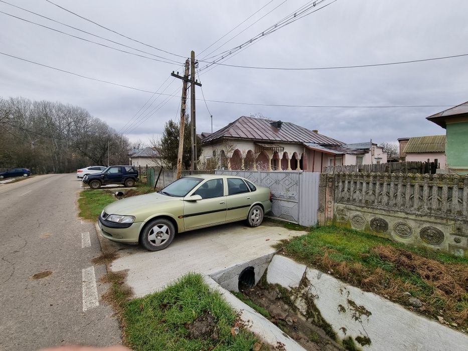 Casă Otetelișu , Bălcești Balcesti • OLX.ro
