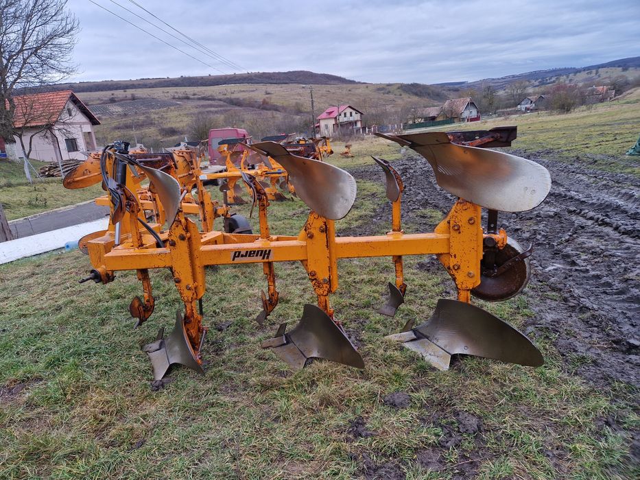 Pluguri Huard Kuhn 3,4,5 cormane Cluj-Napoca • OLX.ro