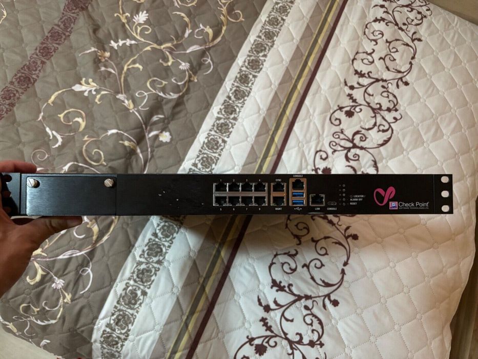 Router/VPN/Firewall - Check Point Quantum 6400 гр. Пловдив Беломорски ...