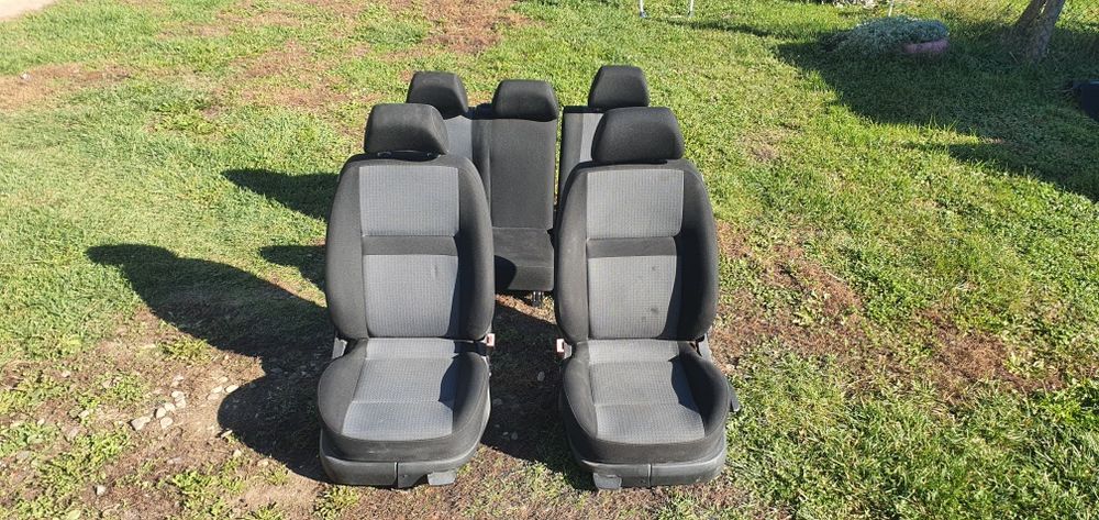 Interior scaune bancheta golf 4 break bora skoda octavia 1 break Bistrita • OLX.ro