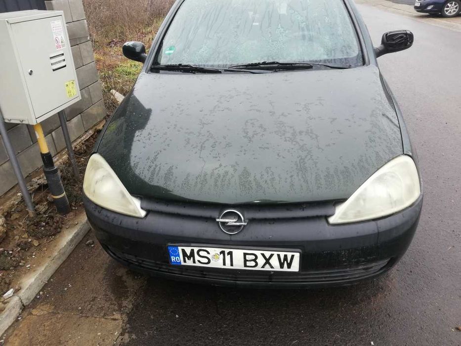 Opel corsa c 2001 Livezeni • OLX.ro