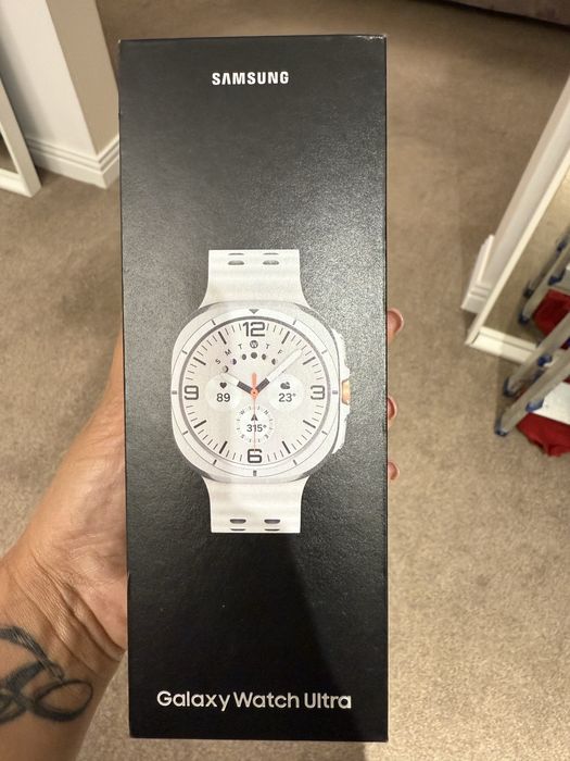 Galaxy Watch Ultra, 47mm, LTE, Titanium White Berceni • OLX.ro