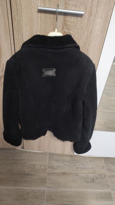Se vinde cojocel m Livezi • OLX.ro