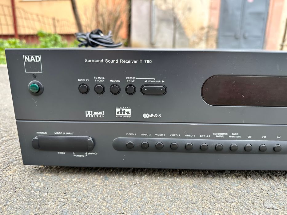 NAD T760 amplificator receiver statie cu telecomanda Arad • OLX.ro