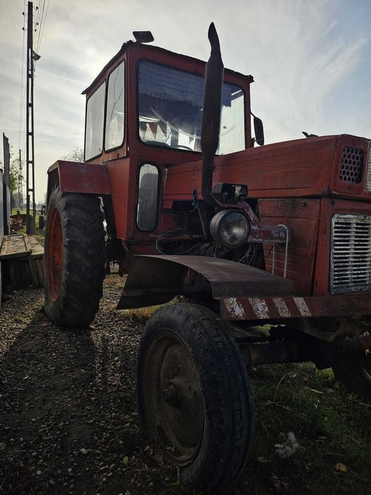 Tractor U650 funtional Buzau • OLX.ro