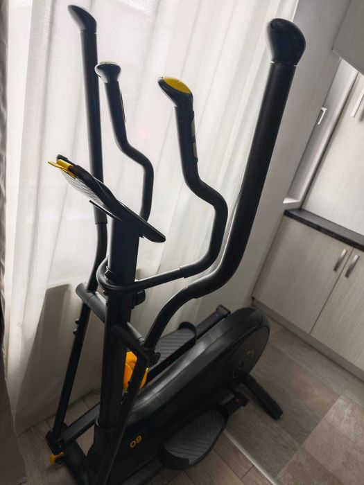 Bicicletă Eliptică EL 520 auto-alimentată și conectată Voluntari • OLX.ro