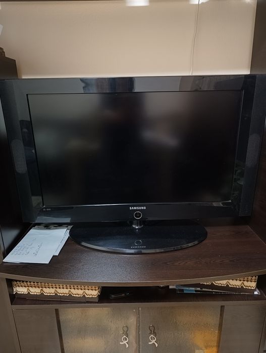 LSD телевизор ,Samsung ,работещ гр. Пловдив Тракия • OLX.bg