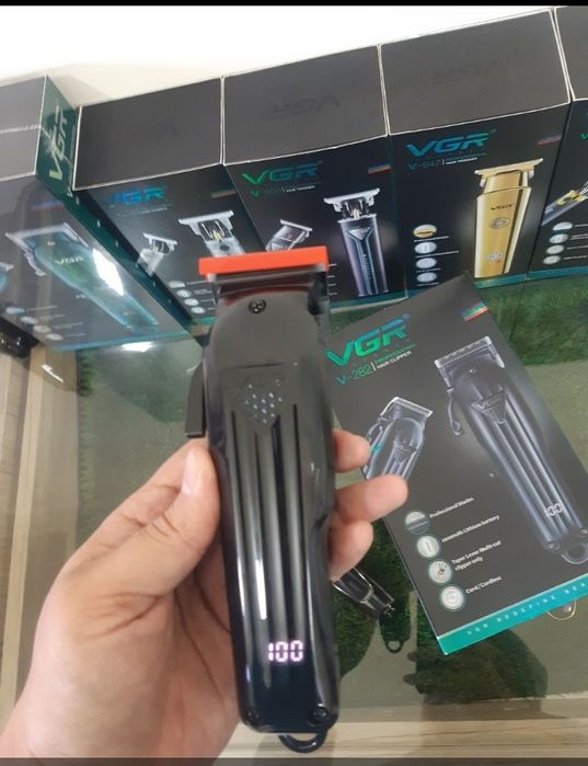 VGR - 282 clipperi. Soch olish uchun mashinka: 160 000 сум - Бритвы, эпиляторы, машинки для ...