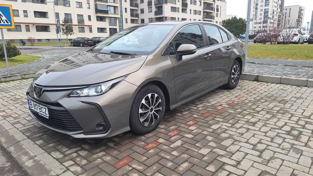 Toyota Corolla 2020 - Cedare Leasing - 1.6 benzina - automata Brasov ...