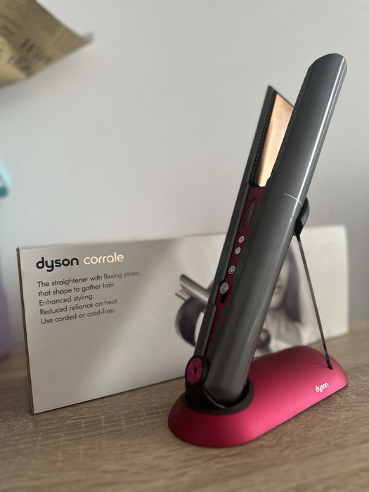 Placa par Dyson Corrale Ceramic Pop Brasov • OLX.ro