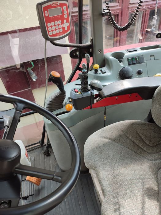 Vând tractor case MX 170 Ocna Sibiului • OLX.ro