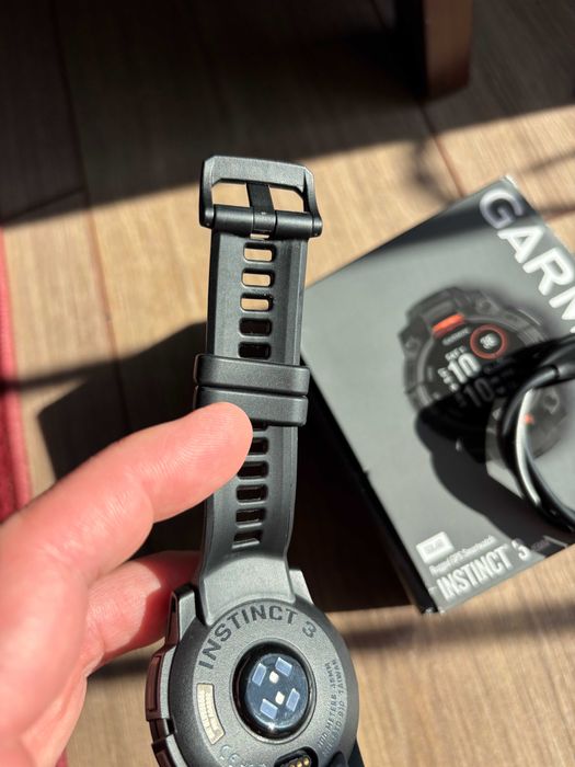 Ceas Garmin Instinct Solar 3, 45mm, ca nou Saftica • OLX.ro