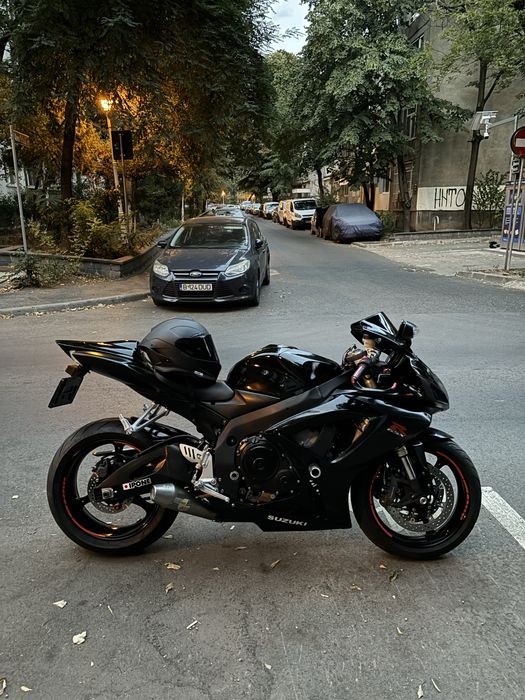Suzuki GSX-R 600 k7 Berceni • OLX.ro