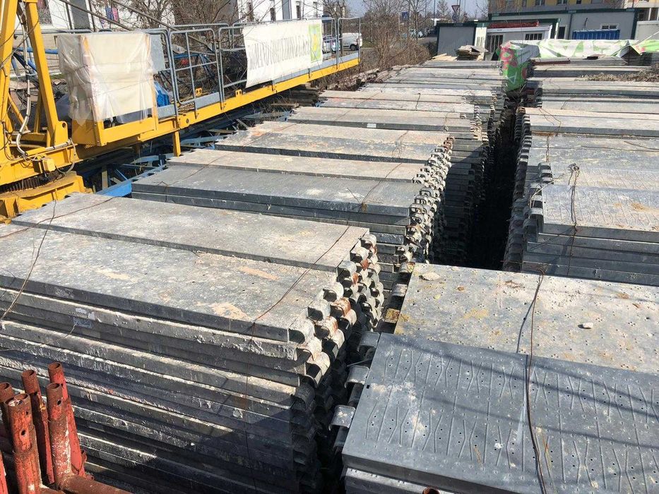 Schela metalica pentru fatada Targoviste • OLX.ro