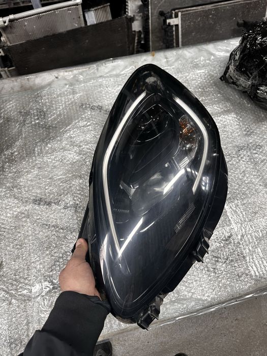 Far stânga led ford puma.cod:l1tb-13e015-gh. Cernica • OLX.ro