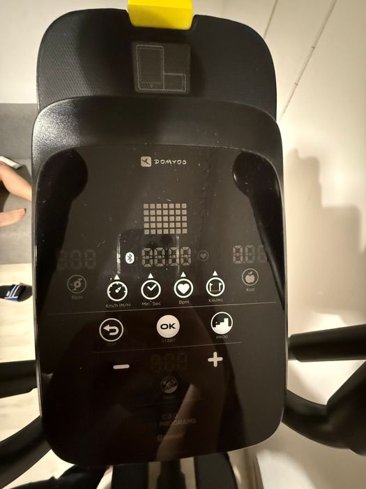 Bicicleta eliptica Domyos 500 Ilfov Popesti-Leordeni • OLX.ro