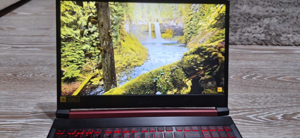 Laptop Gaming Acer Nitro 5 cu racitor Tarnaveni • OLX.ro